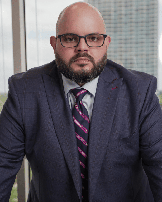 Attorney Roberto Vazquez - Morey Law Firm, P.A.